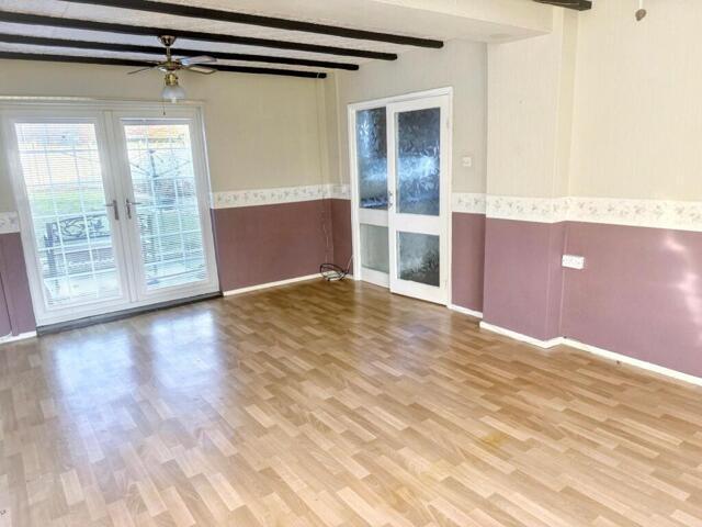 House 3 Bedroom For Sale Staffordshire Staffordshire 14000 ES99926107