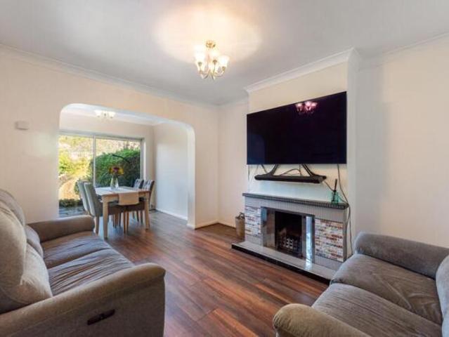 House 3 Bedroom For Sale Staffordshire Staffordshire 365000 ELS101678607