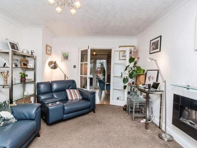 House 3 Bedroom For Sale Staffordshire Staffordshire 305000 ES100426398
