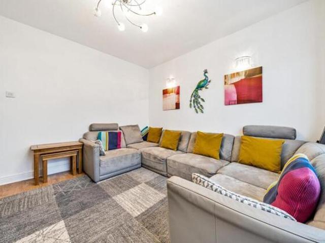 House 3 Bedroom For Sale Stanmore Greater London 600000 ES98233216