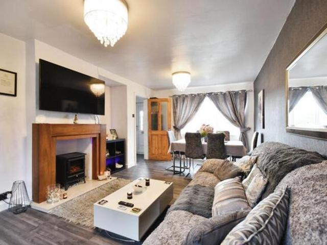 House 3 Bedroom For Sale Stockport Cheshire East 270000 ES101677677