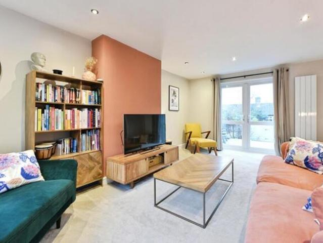 House 3 Bedroom For Sale Stockport Cheshire East 325000 ES98718245