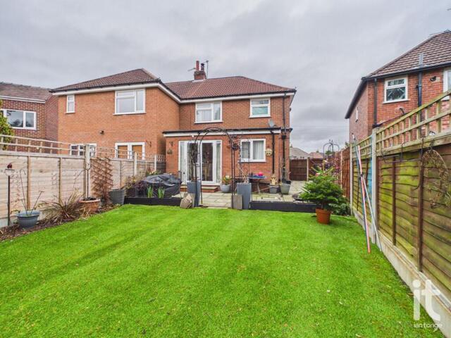 House 3 Bedroom For Sale Stockport Stockport 325000 ELS99608464