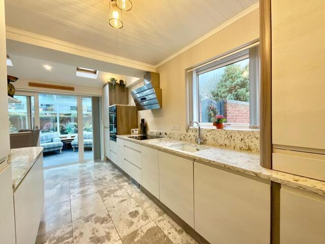 House 3 Bedroom For Sale Stoke On Trent Stoke On Trent 325000 ES98864595