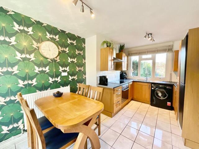 House 3 Bedroom For Sale Stone Staffordshire 199950 ES100456522