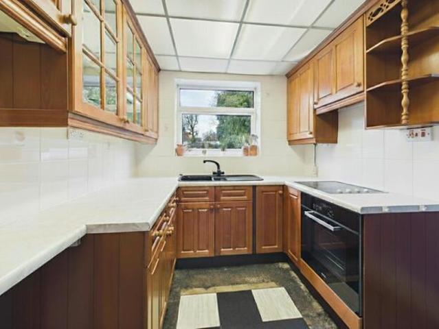 House 3 Bedroom For Sale Sutton Coldfield Birmingham 350000 ELS100398198