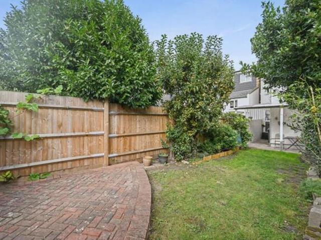 House 3 Bedroom For Sale Sutton Greater London 460000 ES99436664