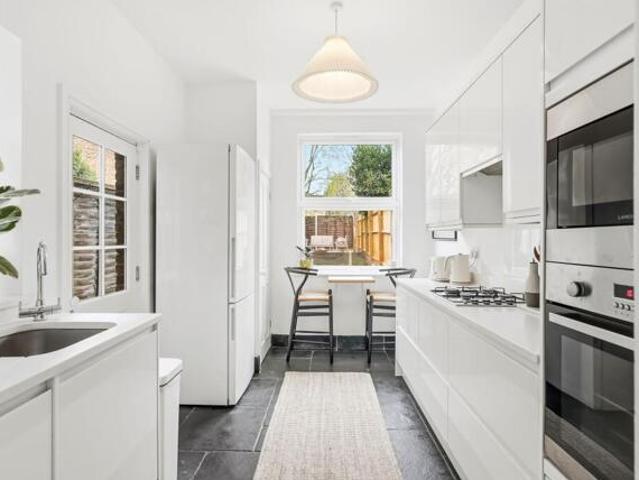 House 3 Bedroom For Sale Sutton Greater London 550000 ES101678857