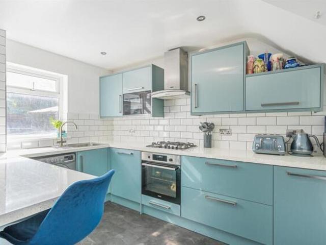 House 3 Bedroom For Sale Surrey Great London 485000 ES98204604