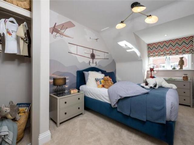 House 3 Bedroom For Sale Surrey Great London 680000 ELS100578802