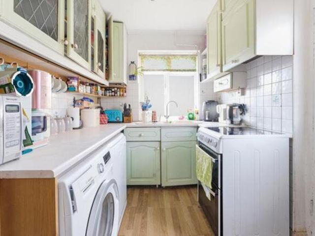 House 3 Bedroom For Sale Surrey Surrey 500000 ELS101797071
