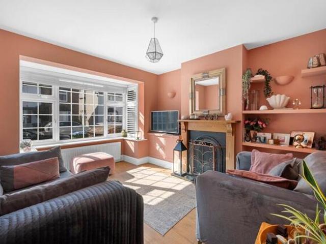 House 3 Bedroom For Sale Surrey Surrey 625000 ELS98477531