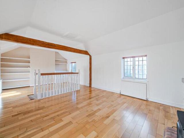 House 3 Bedroom For Sale Surrey Surrey 725000 ELS99092377