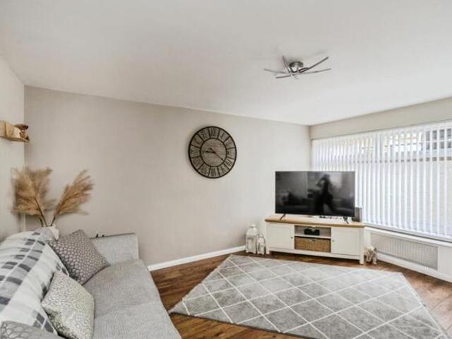 House 3 Bedroom For Sale Swansea Swansea 180000 ES99204114