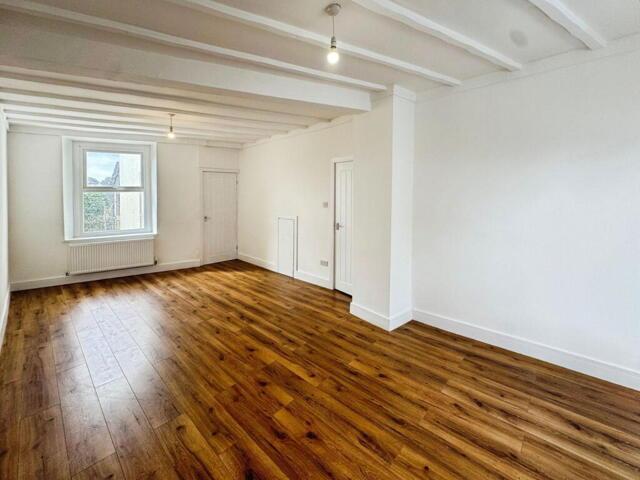 House 3 Bedroom For Sale Swansea Swansea 120000 ELS99808501