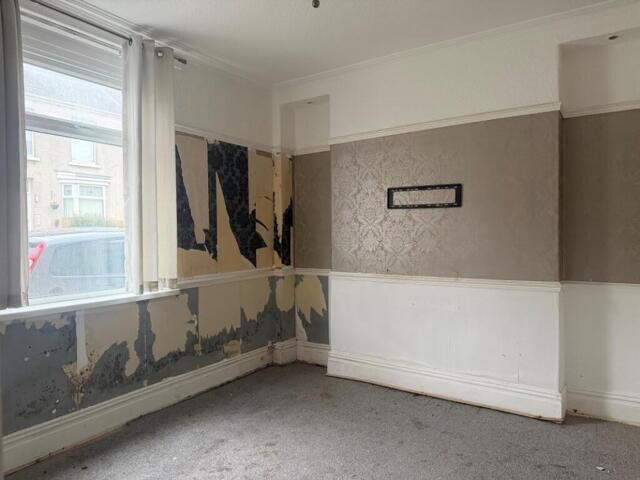 House 3 Bedroom For Sale Swansea Swansea 136000 ES101677514