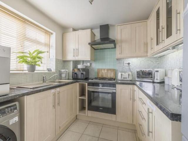House 3 Bedroom For Sale Swindon Swindon 275000 ELS100132712