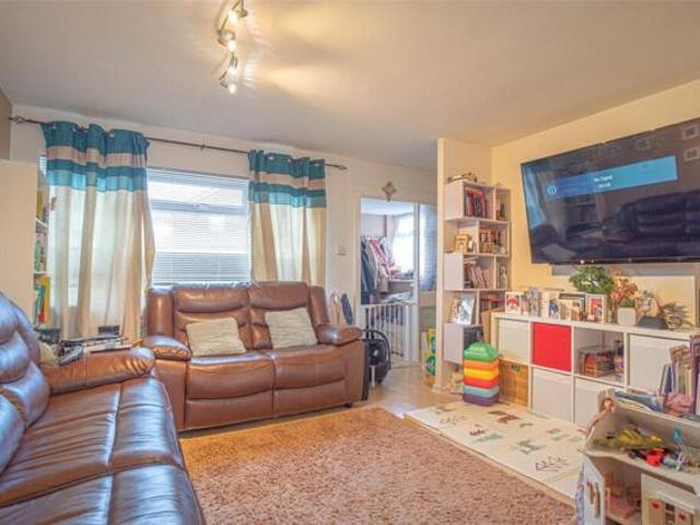 House 3 Bedroom For Sale Swindon Swindon 290000 ELS99130419