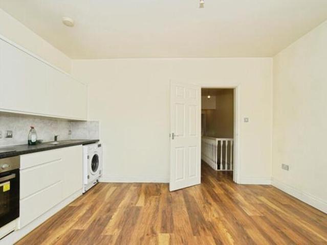 House 3 Bedroom For Sale Swindon Swindon 290000 ES100648974