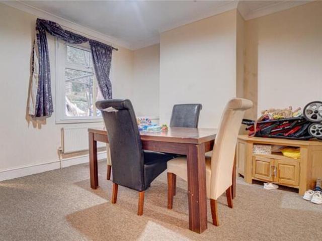House 3 Bedroom For Sale Swindon Swindon 220000 ELS100855140