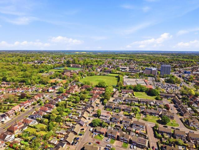 House 3 Bedroom For Sale Potters Bar Hertfordshire 475000 ES101996098