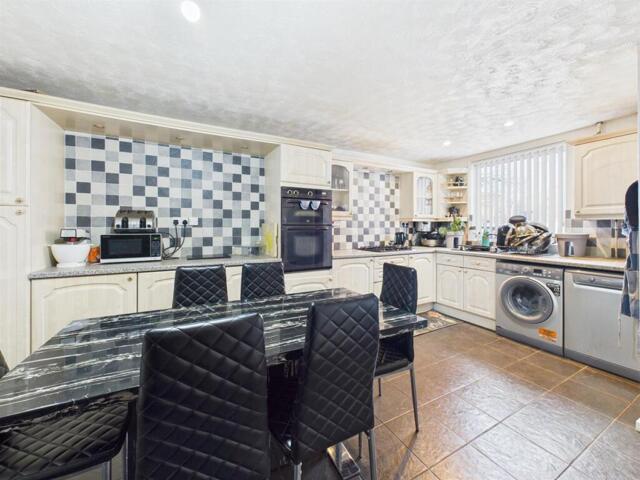 House 3 Bedroom For Sale Peterborough Cambridgeshire 230000 ELS99029202