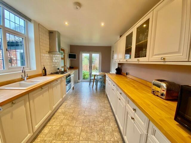 House 3 Bedroom For Sale Peterborough Peterborough 425000 ES100456425