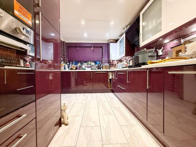 House 3 Bedroom For Sale Peterborough Peterborough 250000 ES99895592