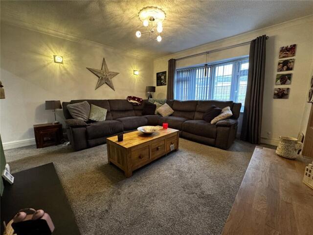 House 3 Bedroom For Sale Pembroke Pembrokeshire 295000 ES101351818