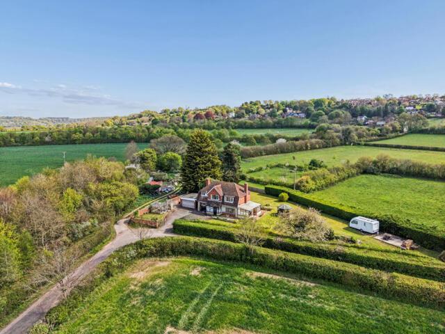 House 3 Bedroom For Sale Princes Risborough Princes Risborough 1000000 ELS101675427