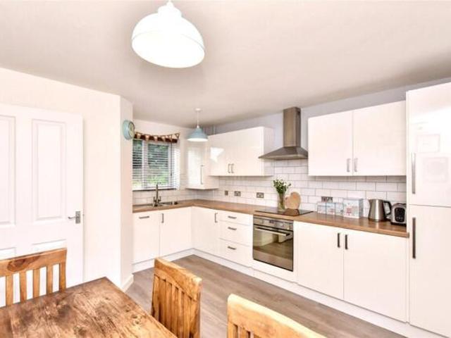 House 3 Bedroom For Sale Pudsey West Yorkshire 300000 ELS100733669