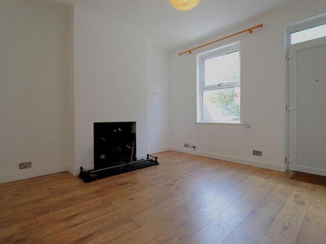 House 3 Bedroom For Sale Rotherham Barnsley 140000 ELS100158647