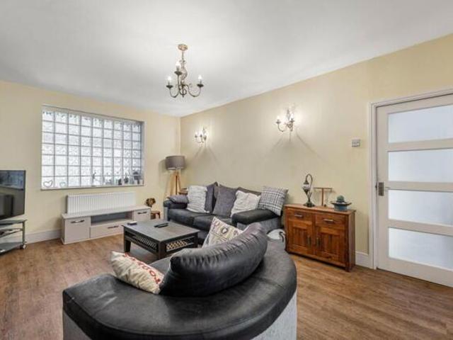 House 3 Bedroom For Sale Rotherham Rotherham 270000 ELS99952021