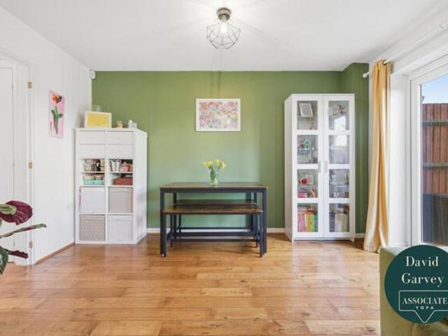 House 3 Bedroom For Sale Romford Greater London 425000 ES100541243