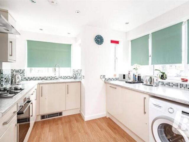 House 3 Bedroom For Sale Romford Greater London 475000 ELS99436982