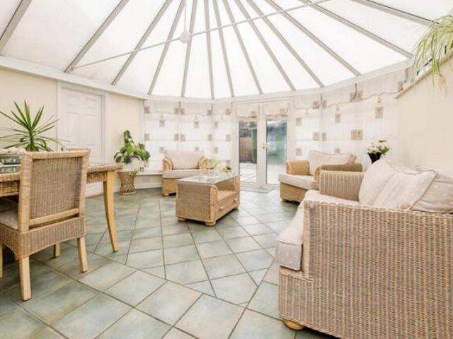 House 3 Bedroom For Sale Romford Greater London 575000 ES101199950