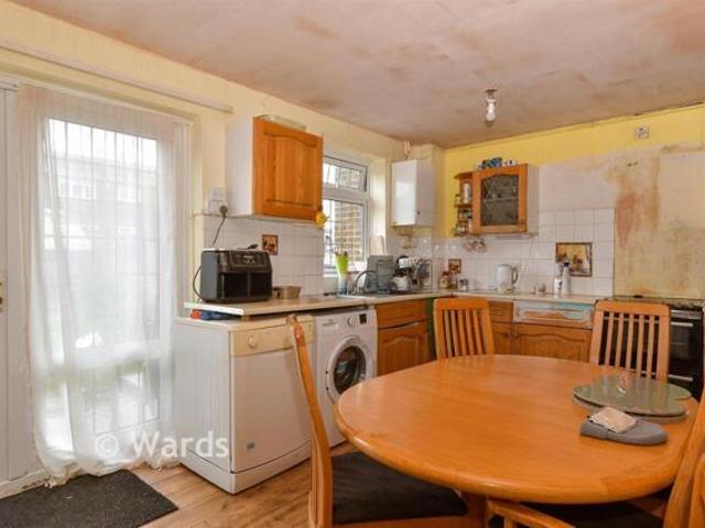 House 3 Bedroom For Sale Rainham Great London 290000 ELS100503200