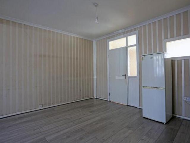 House 3 Bedroom For Sale Rainham Greater London 400000 ES100425925