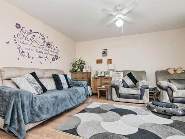 House 3 Bedroom For Sale Redditch Worcestershire 200000 ES101100064