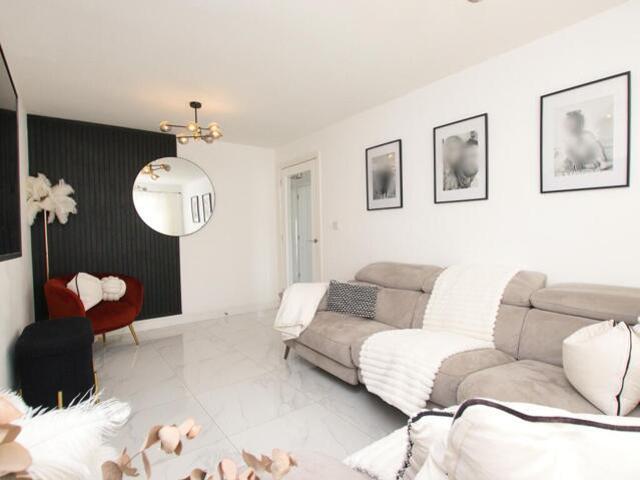 House 3 Bedroom For Sale Rhondda Cynon Taff Rhondda Cynon Taff 289000 ELS99436608