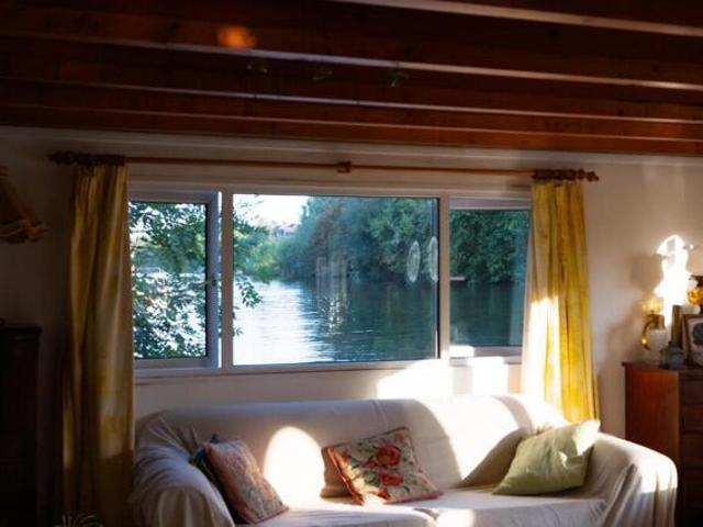 House 3 Bedroom For Sale Richmond Upon Thames Greater London 725000 ES99986649