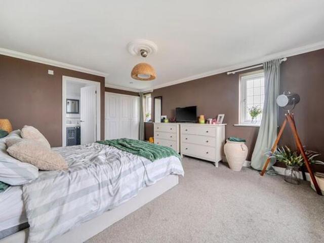 House 3 Bedroom For Sale Rye East Sussex 600000 ES98968841