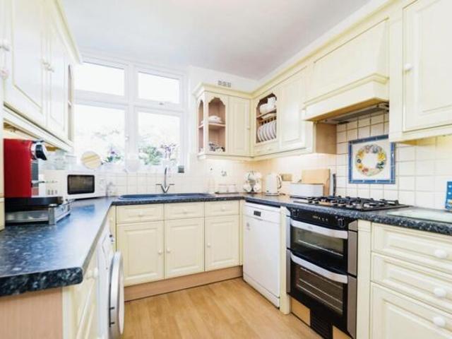House 3 Bedroom For Sale Woodford Green Greater London 800000 ES98687775