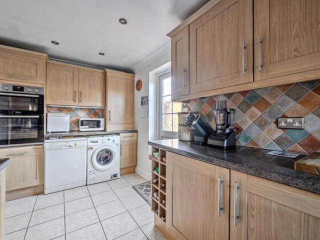 House 3 Bedroom For Sale Woodley Berkshire 525000 ELS100540672
