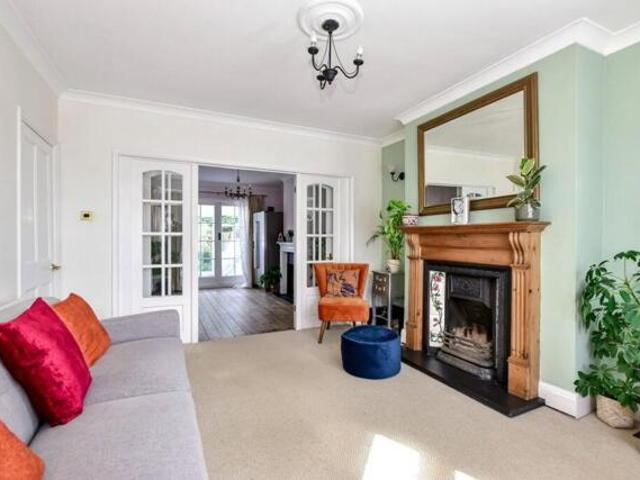 House 3 Bedroom For Sale Watford Hertfordshire 615000 ES101743345