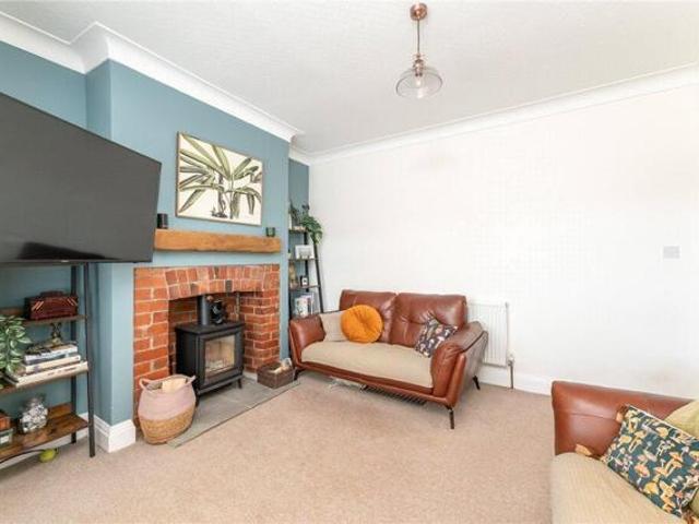 House 3 Bedroom For Sale Wakefield Leeds 370000 ELS98577805
