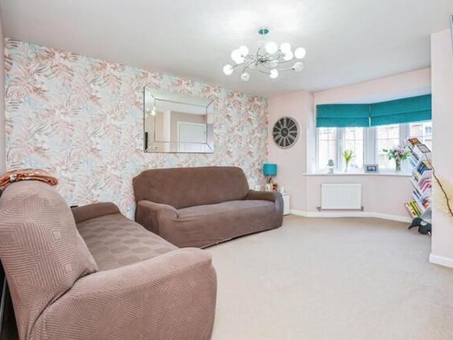 House 3 Bedroom For Sale Wakefield Wakefield 330000 ELS99380888