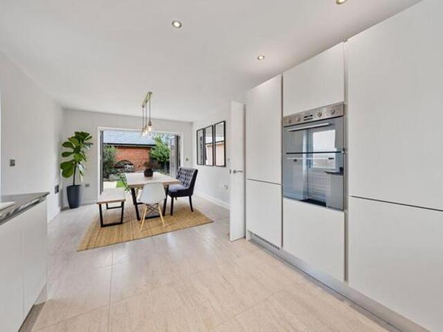 House 3 Bedroom For Sale Ware Hertfordshire 700000 ES100540624