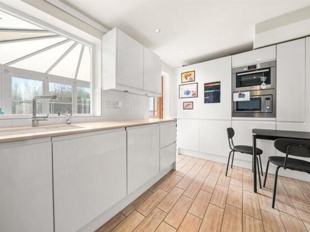 House 3 Bedroom For Sale Warfield Bracknell Forest 495000 ELS99952198