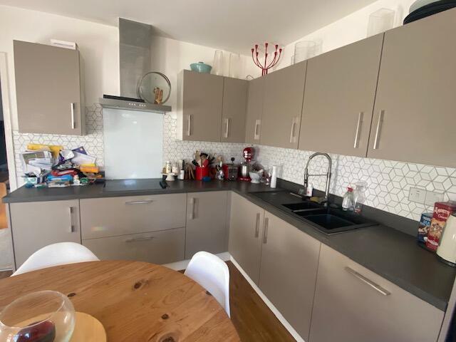 House 3 Bedroom For Sale Wellington Somerset 280000 ELS98718259